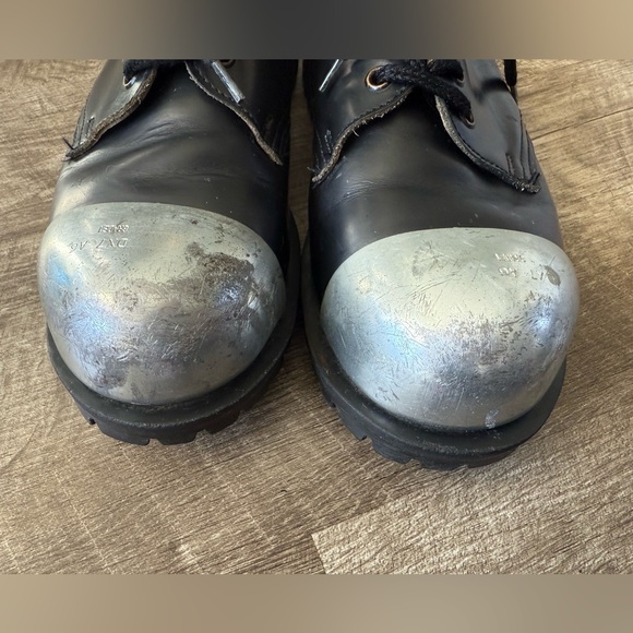 Dr. Martens | Shoes | Vtg Getta Grip Steel Toe Black Leather Oxford ...
